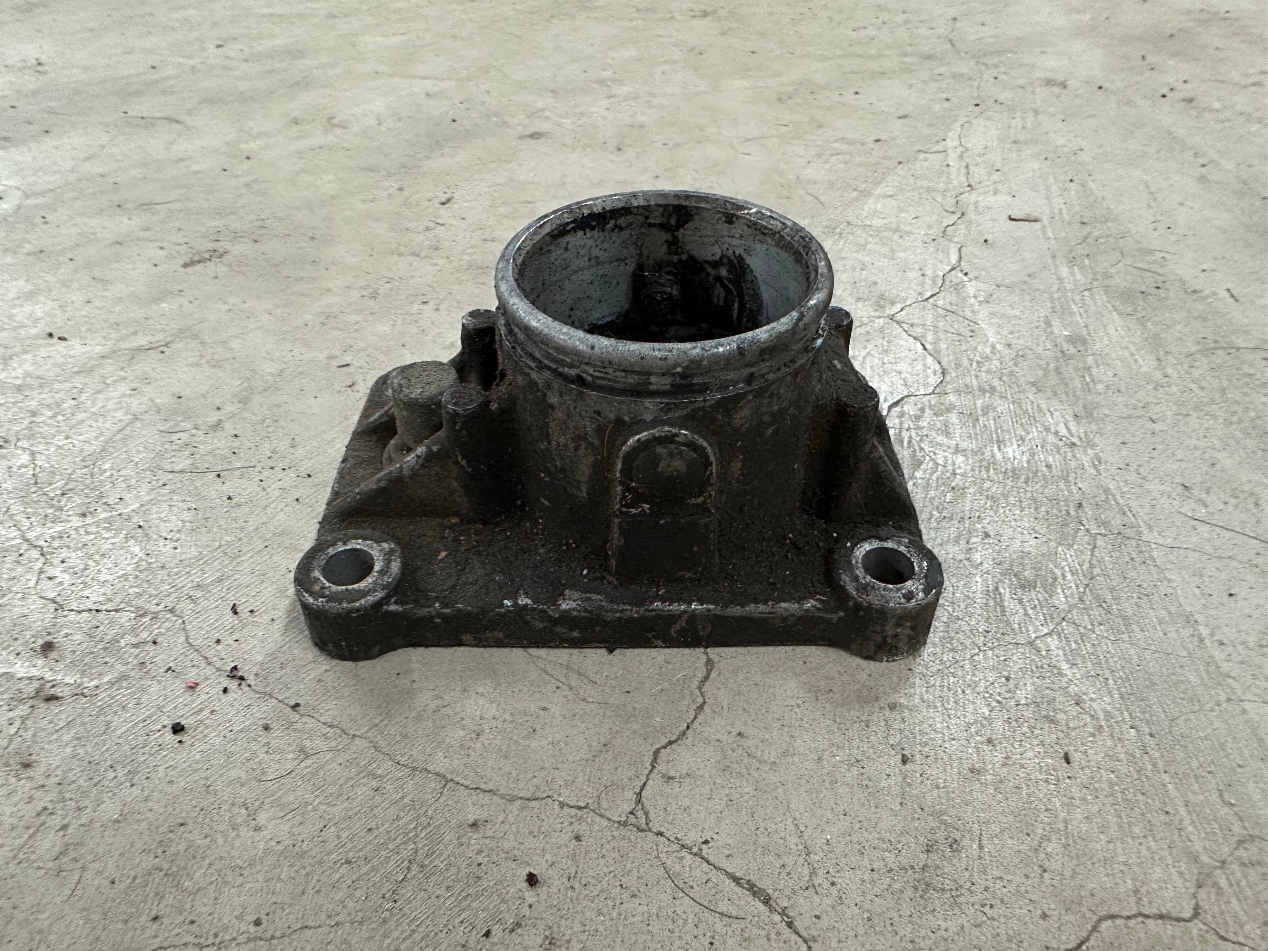 Wrangler TJ (97-02) AX5 Transmission Shift Tower Base | FN Jeep