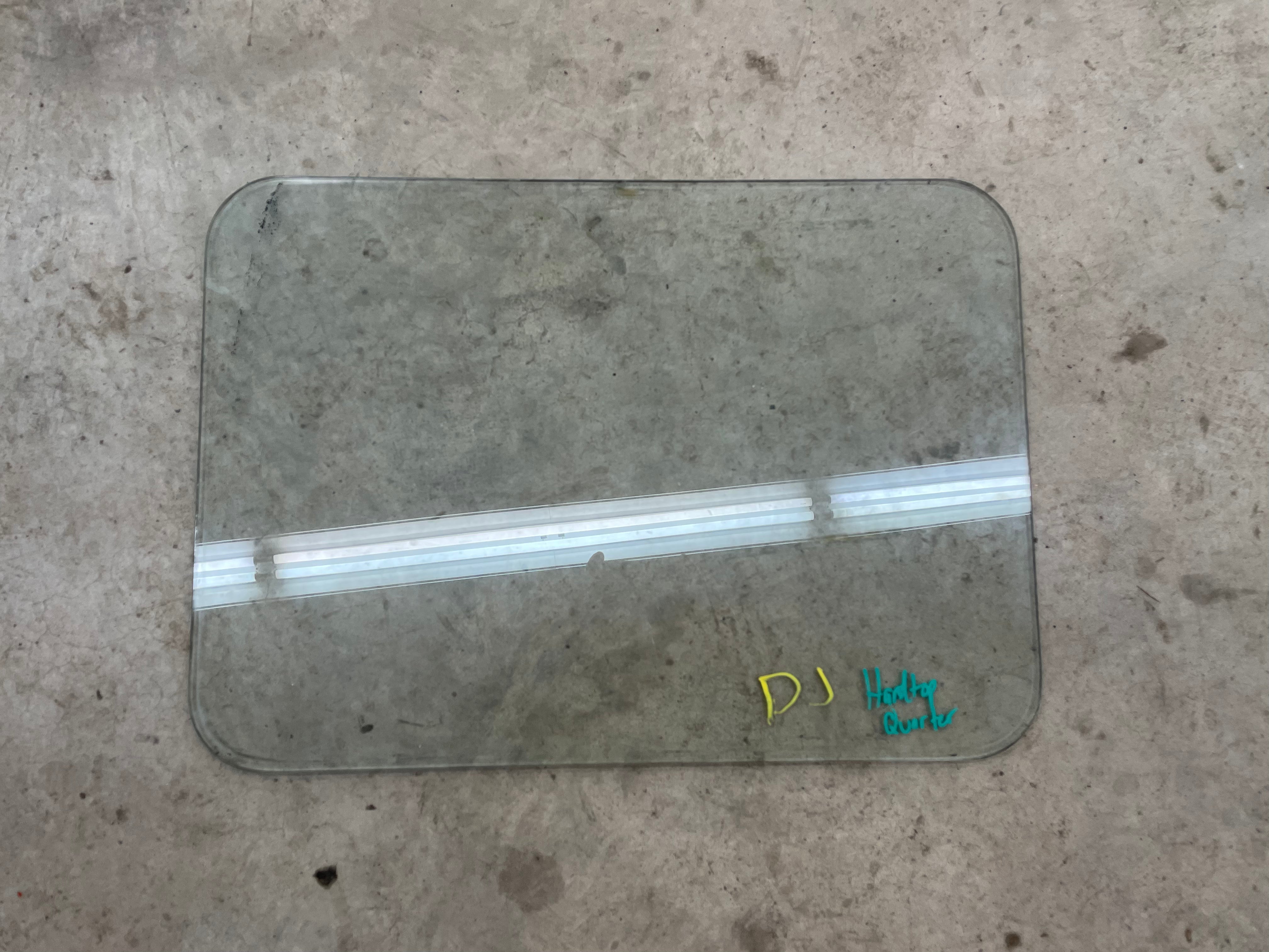 DJ Hard Top Rear Quarter Glass | FN Jeep