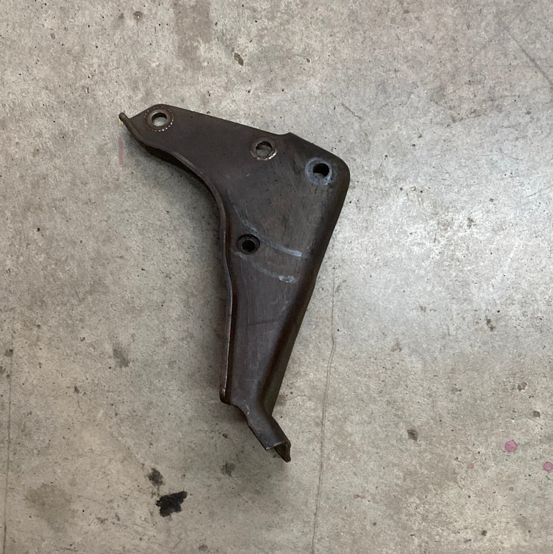 CJ Power Steering Pump Bracket | FN Jeep