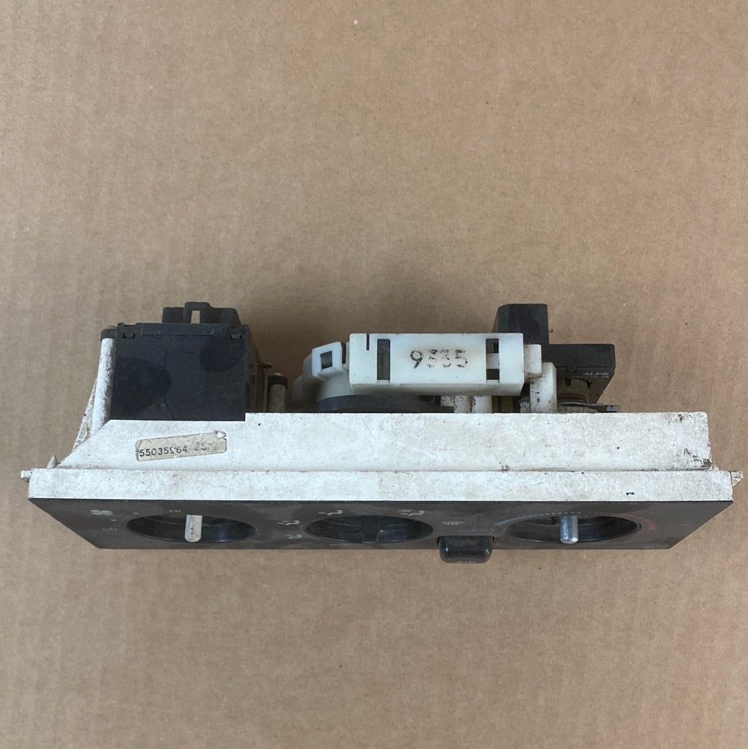 Interior and Electrical Climate Control Module | FN Jeep