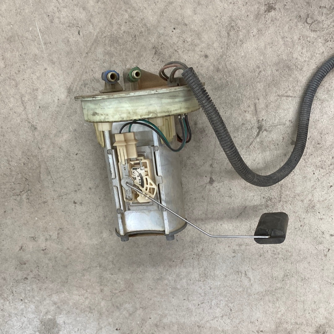 Fuel Pump Assembly for Jeep Grand Cherokee WJ | FN Jeep