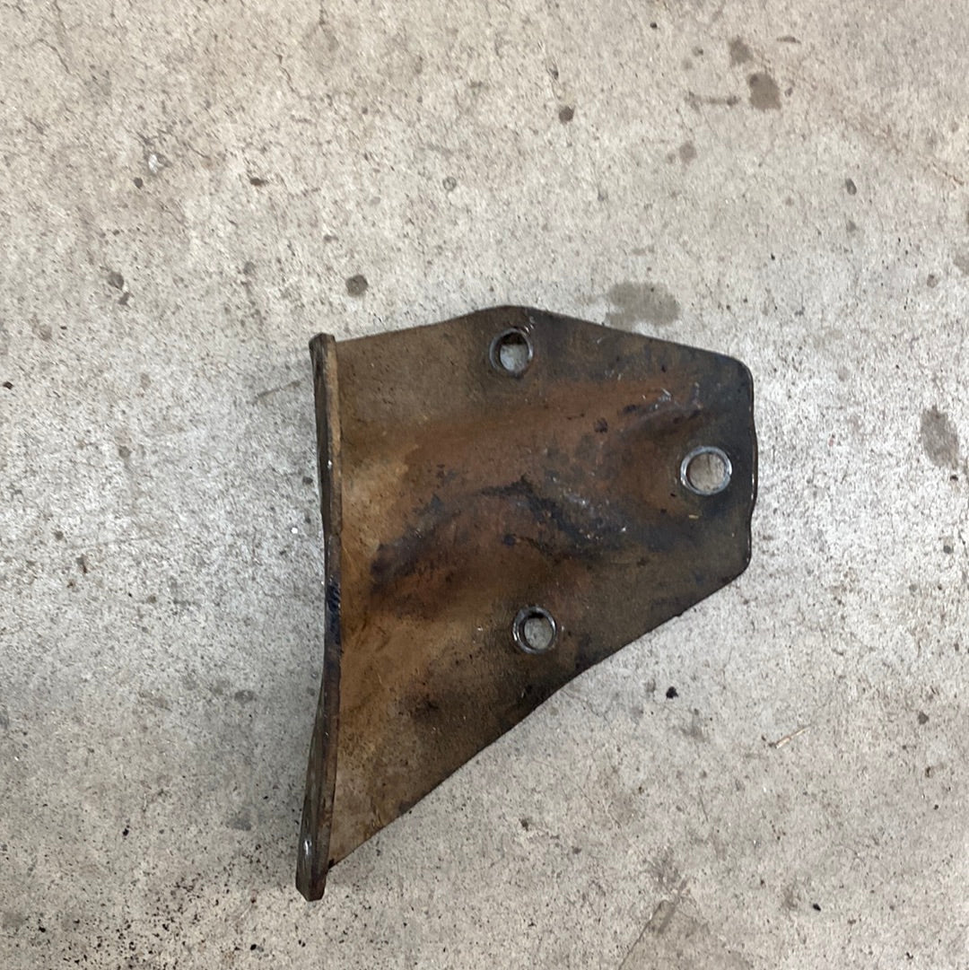 4.2L AMC 258 DS Engine to Frame Motor Mount for CJ5 CJ7 | FN Jeep