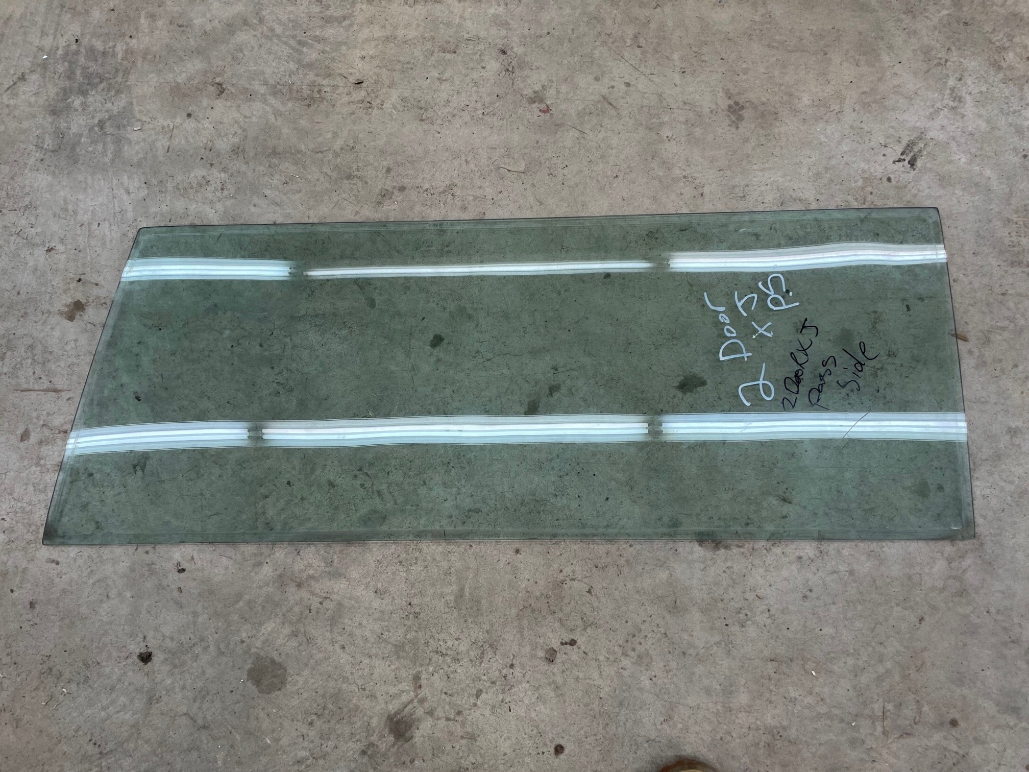 Passenger Side Rear Quarter Glass for 2 Door Cherokee XJ (84-01) | FN Jeep